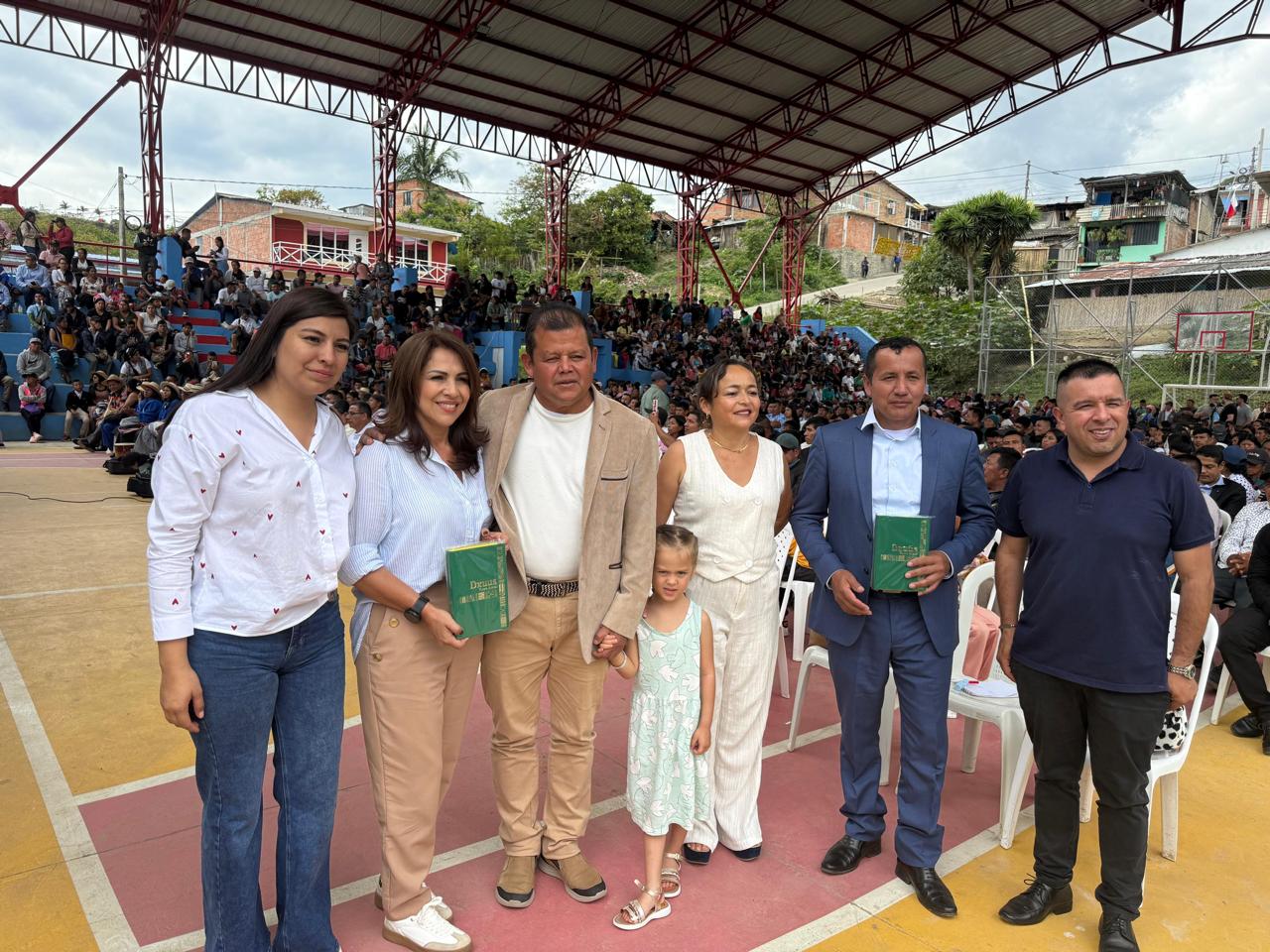 Comunidades Nasa reciben por primera vez la Biblia completa en su ...